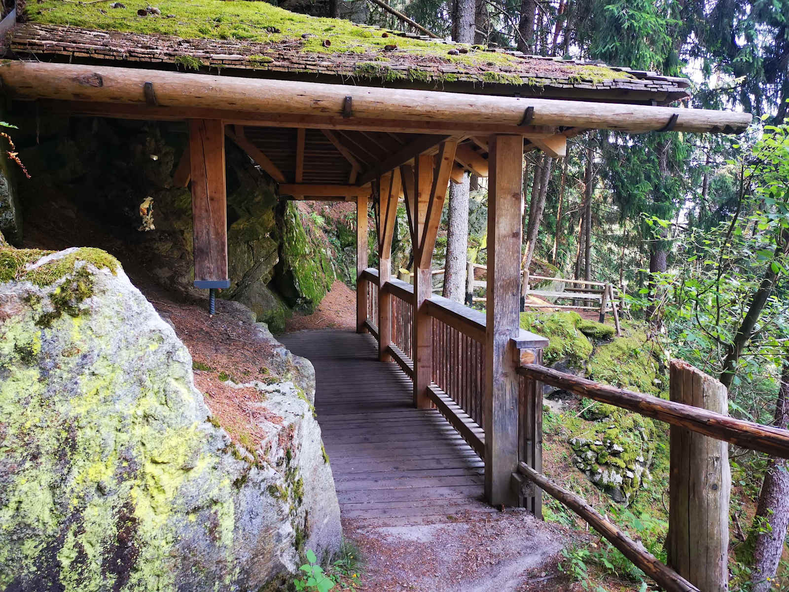 Wandern: Waalweg Gais - 2:00 h - 5 km - Bergwelten