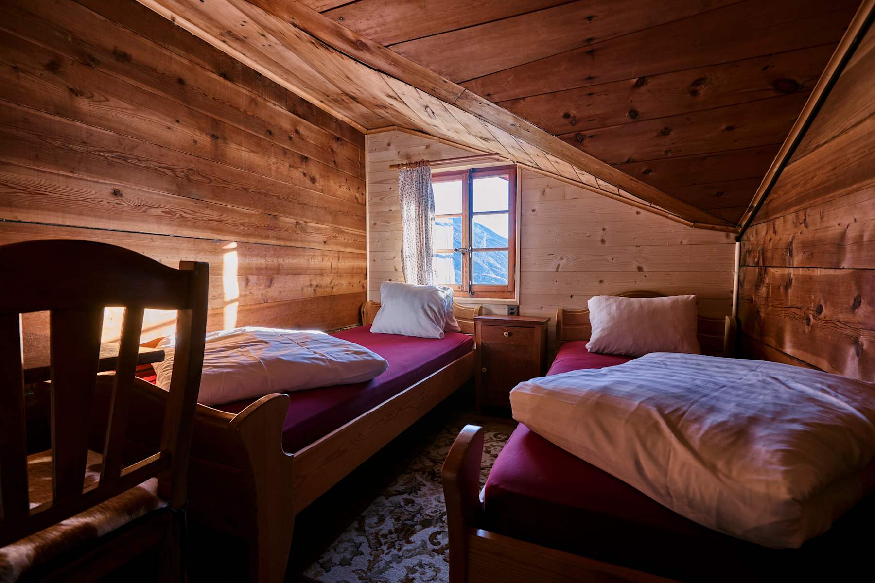 Bergrestaurant Fluhalp - Touren, Wetter, Zimmer - Bergwelten